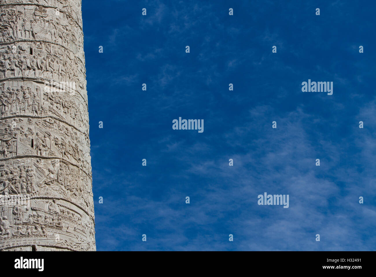 Trajan column battle hi-res stock photography and images - Alamy
