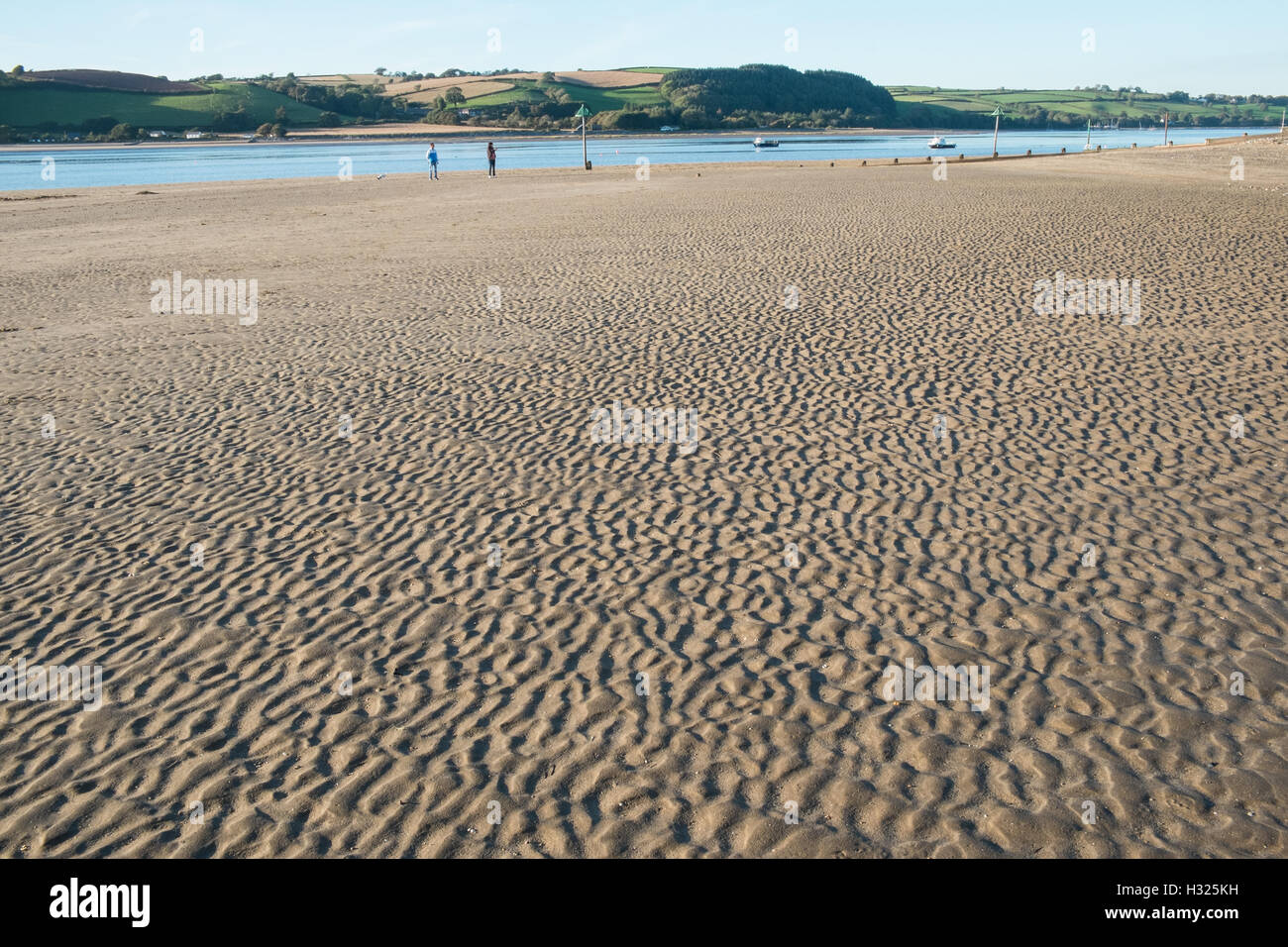 Ferryside beach hi-res stock photography and images - Alamy