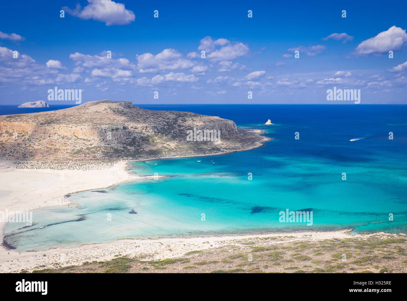 Balos (or Ballos) is one of the best beaches of Greece. In fact, Balos ...