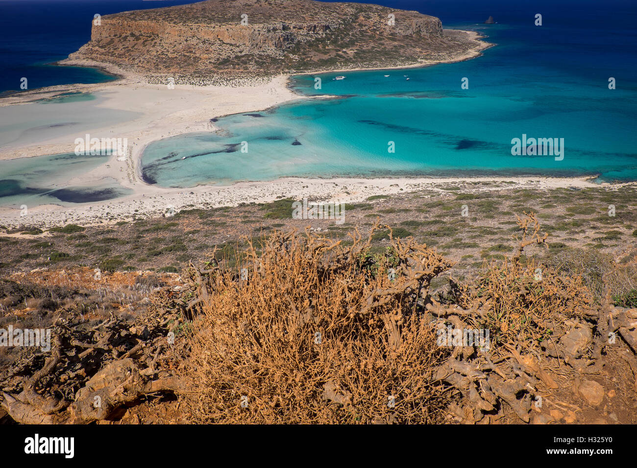 Balos (or Ballos) is one of the best beaches of Greece. In fact, Balos ...