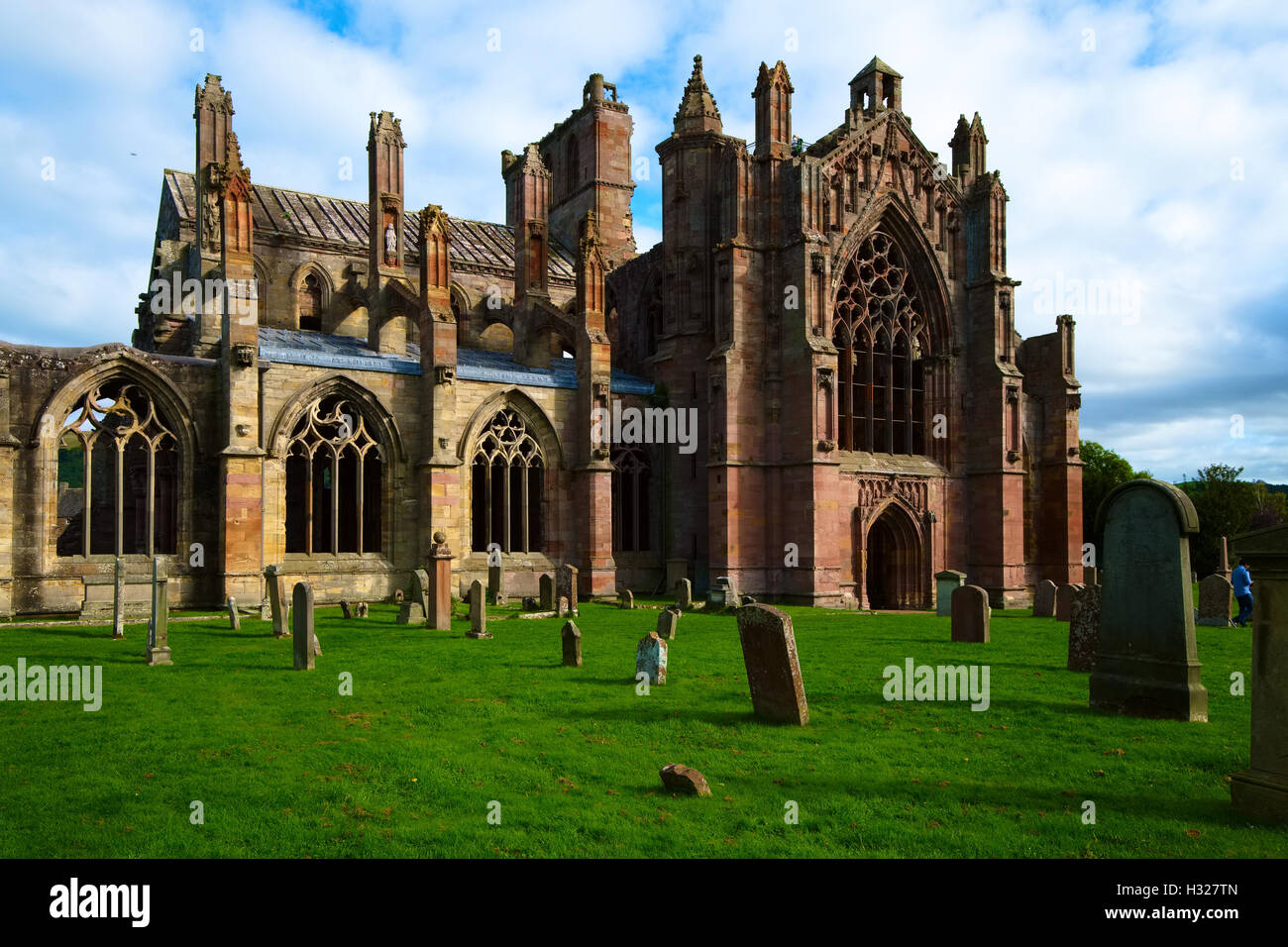 Melrose abbey scotland hi-res stock photography and images - Alamy