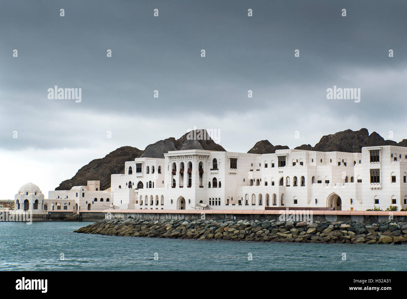 Buildings Muscat Oman Stock Photo - Alamy
