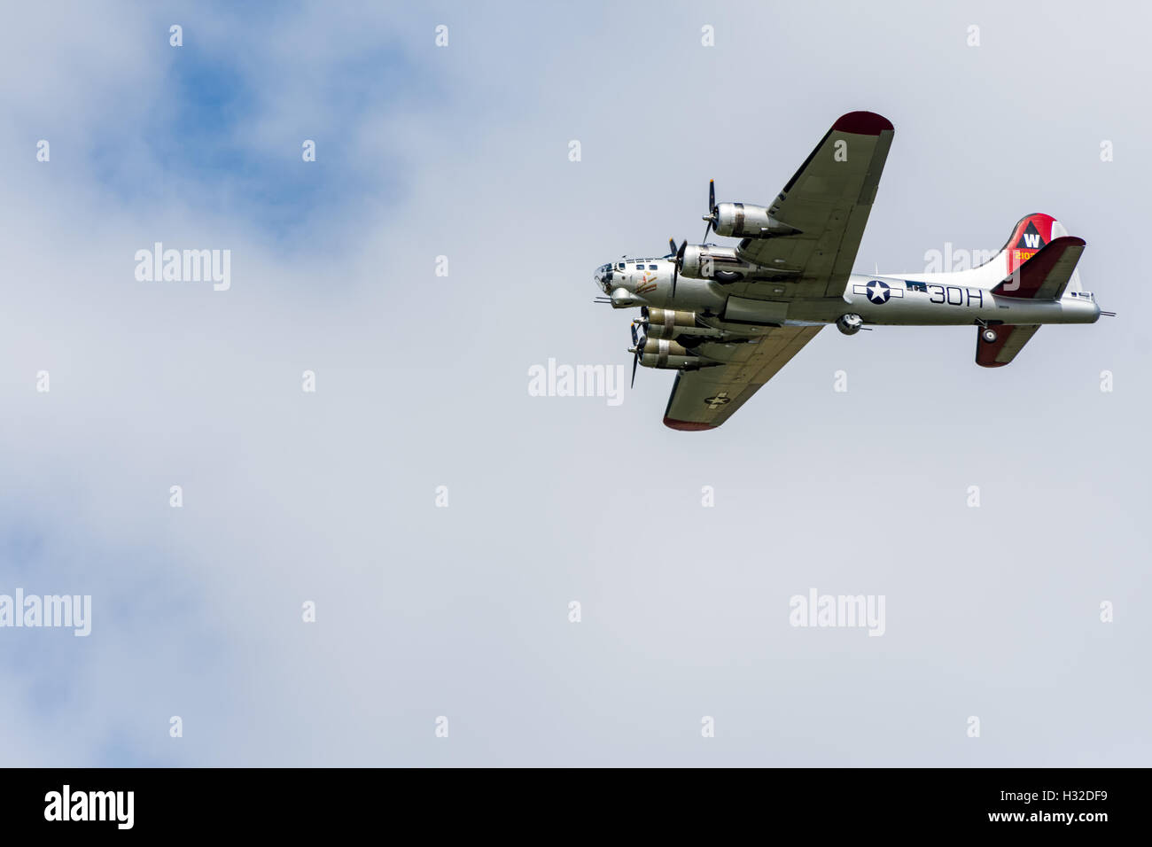 Boeing B-17 Flying Fortress four-engine heavy bomber Stock Photo - Alamy