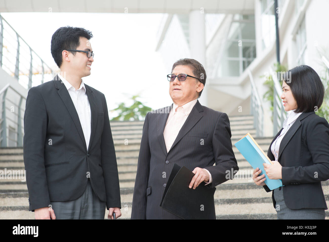 Asian business team Stock Photo - Alamy