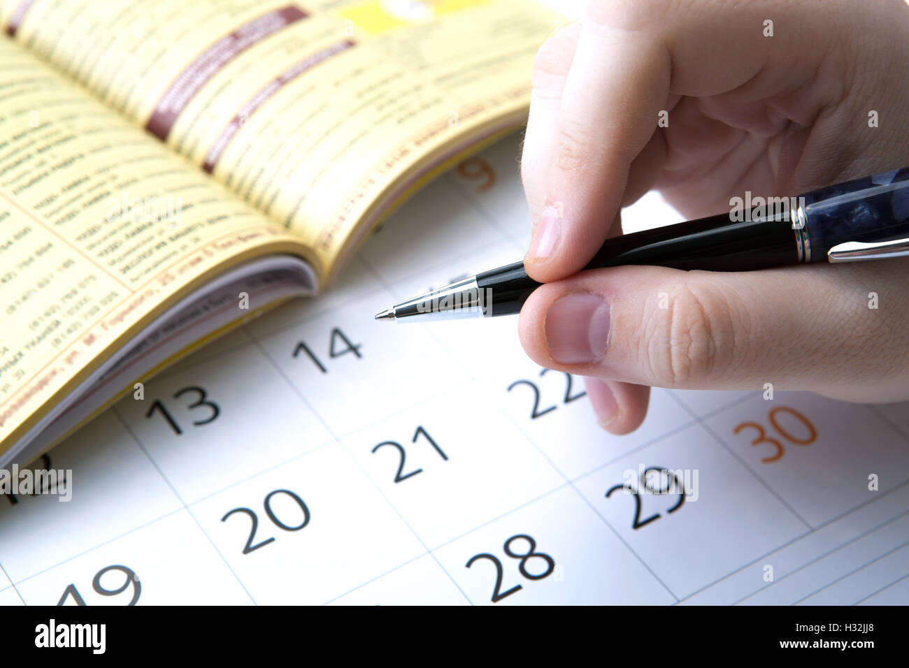 man is looking for information Stock Photo - Alamy