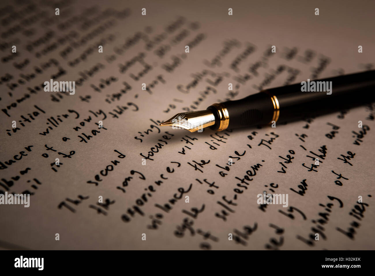 fountain pen literature Stock Photo - Alamy