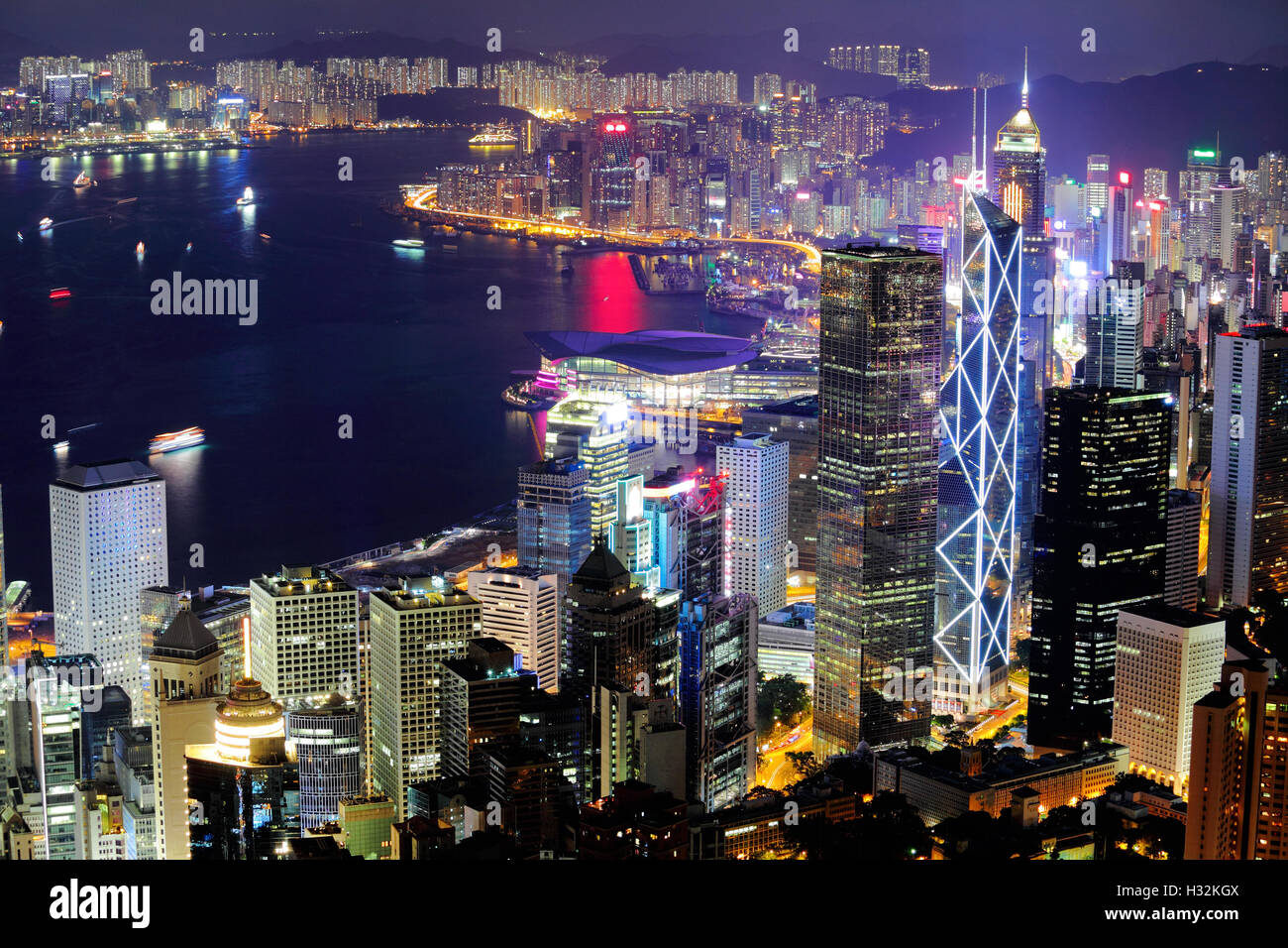 Hong Kong skyline at night Stock Photo - Alamy