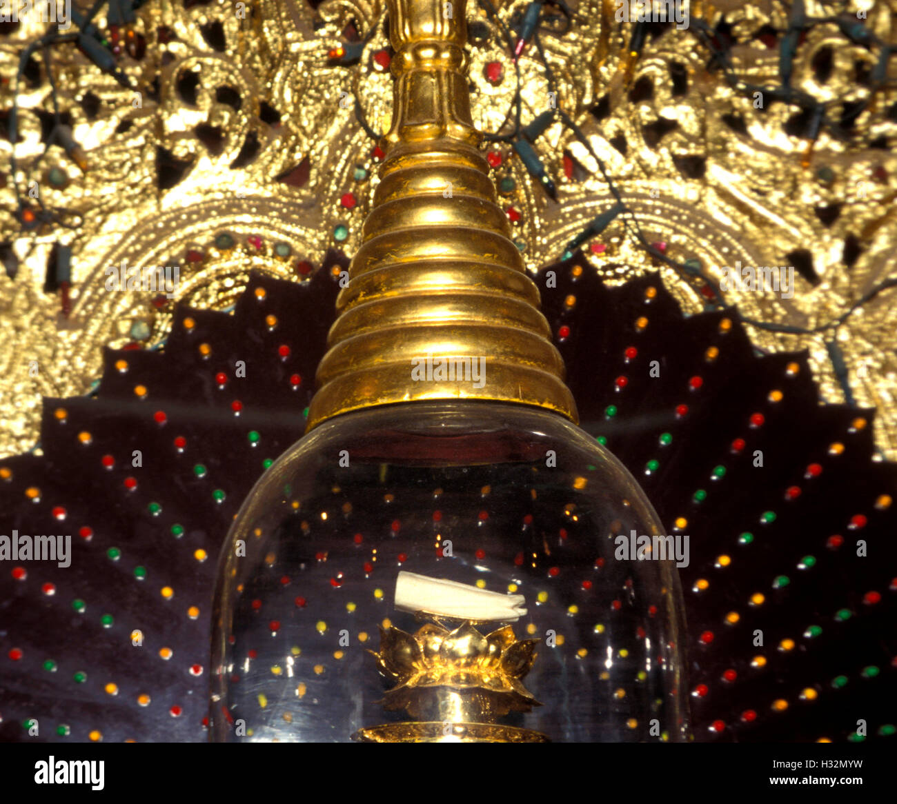 Tooth relic of Buddha, Shewdagon Pagoda, Yangon Stock Photo - Alamy