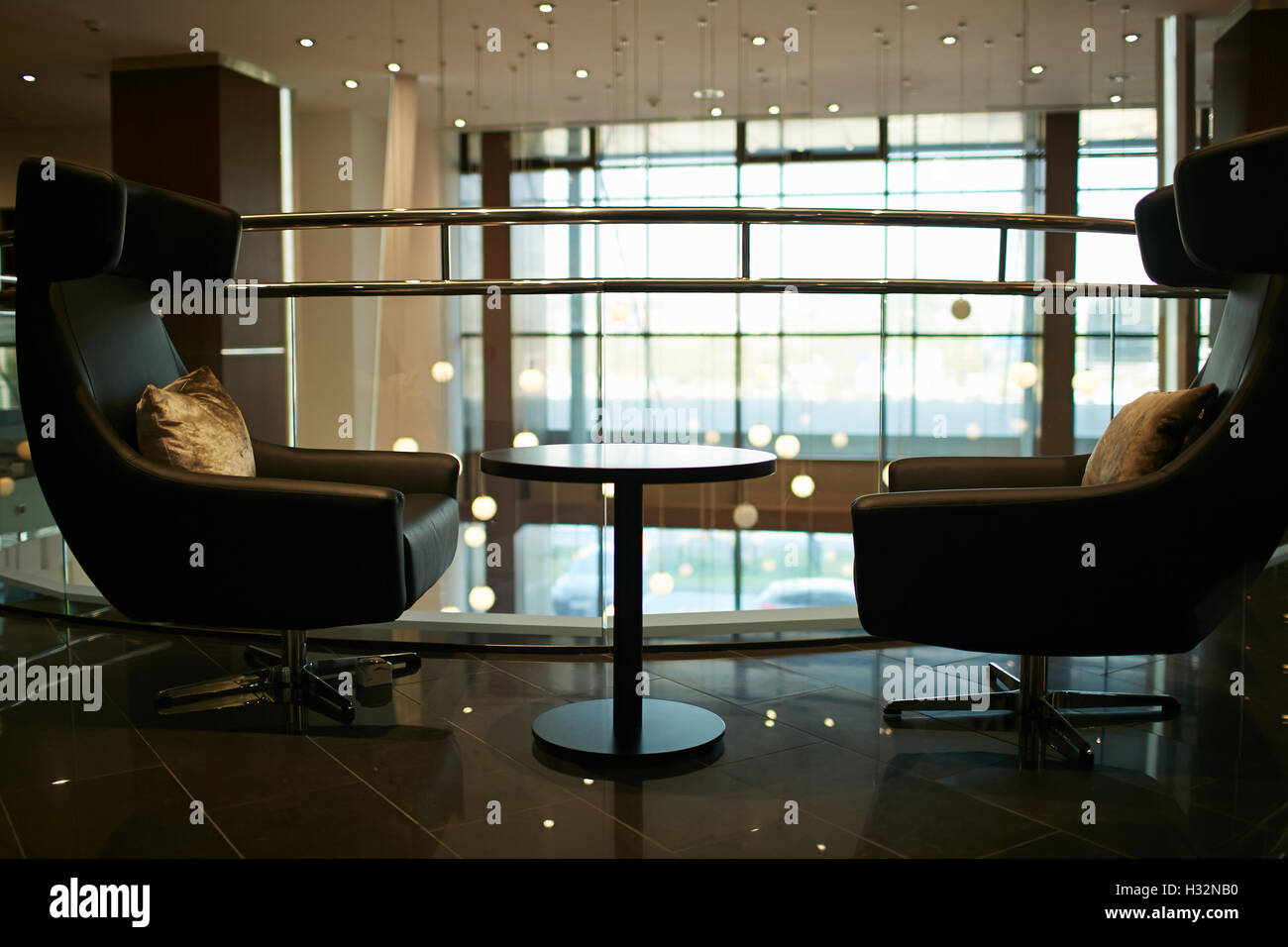Waiting area in office building Stock Photo - Alamy