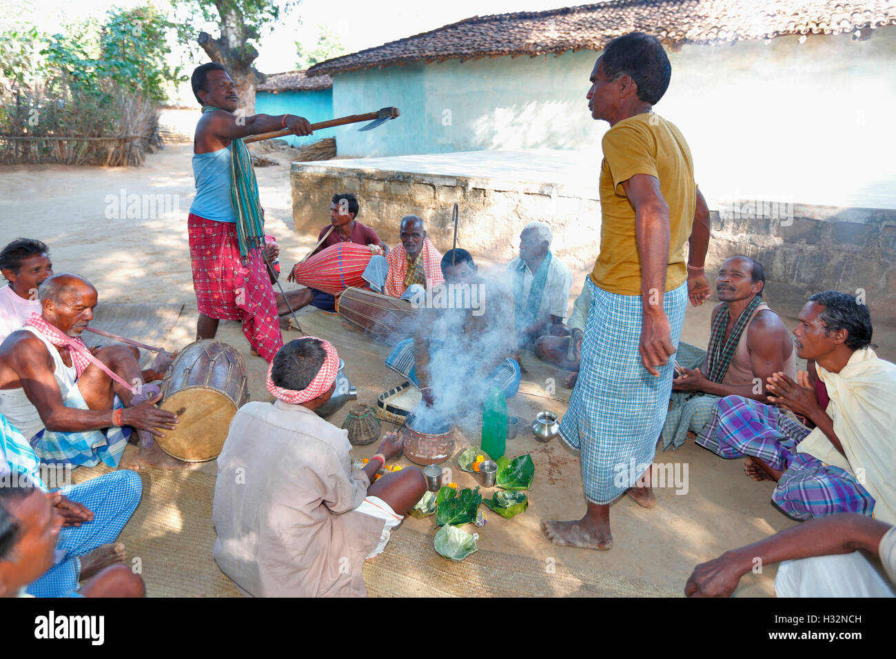 Prayer pooja hi-res stock photography and images - Alamy