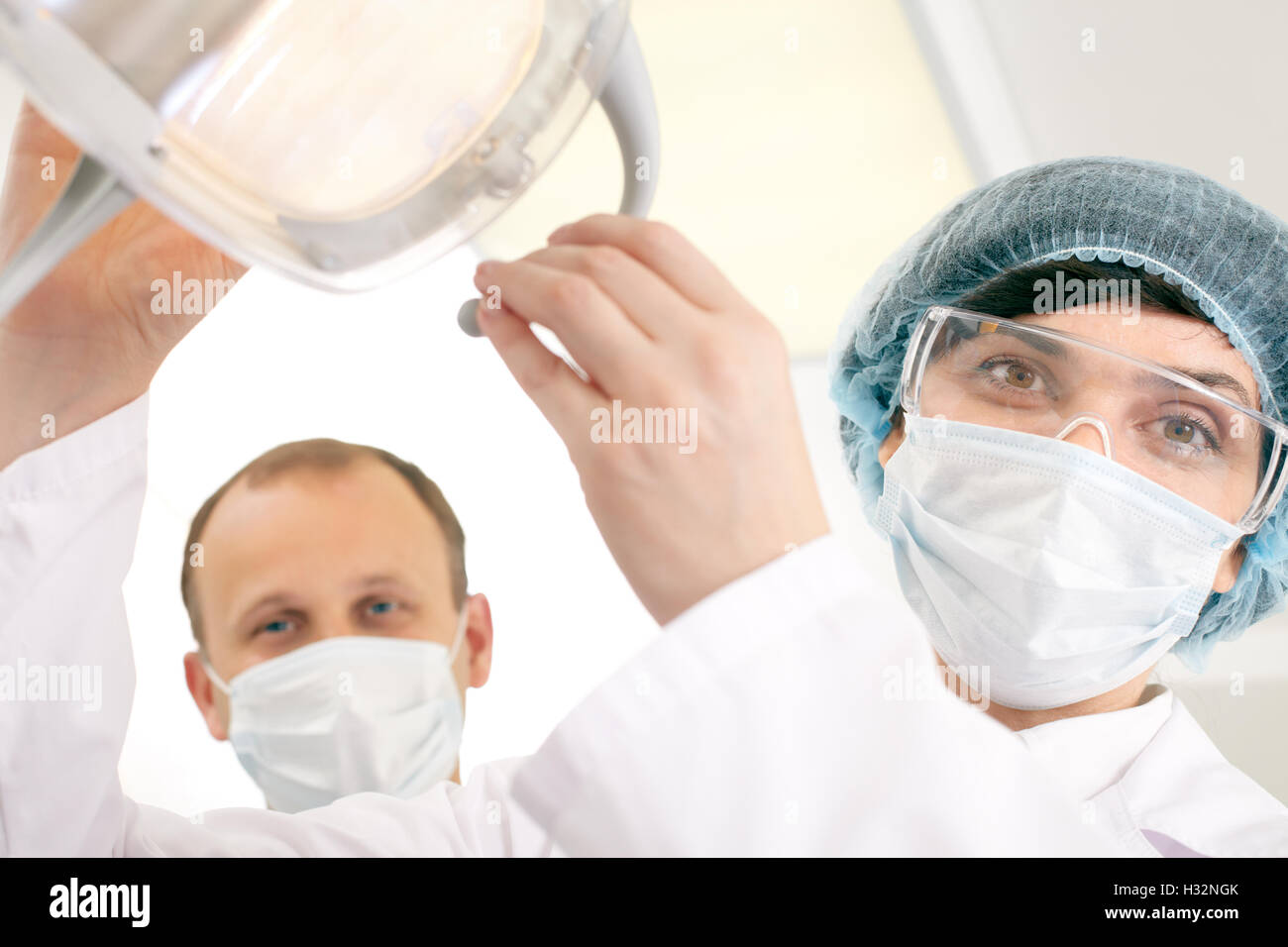 Doctors exam lamp hi-res stock photography and images - Alamy