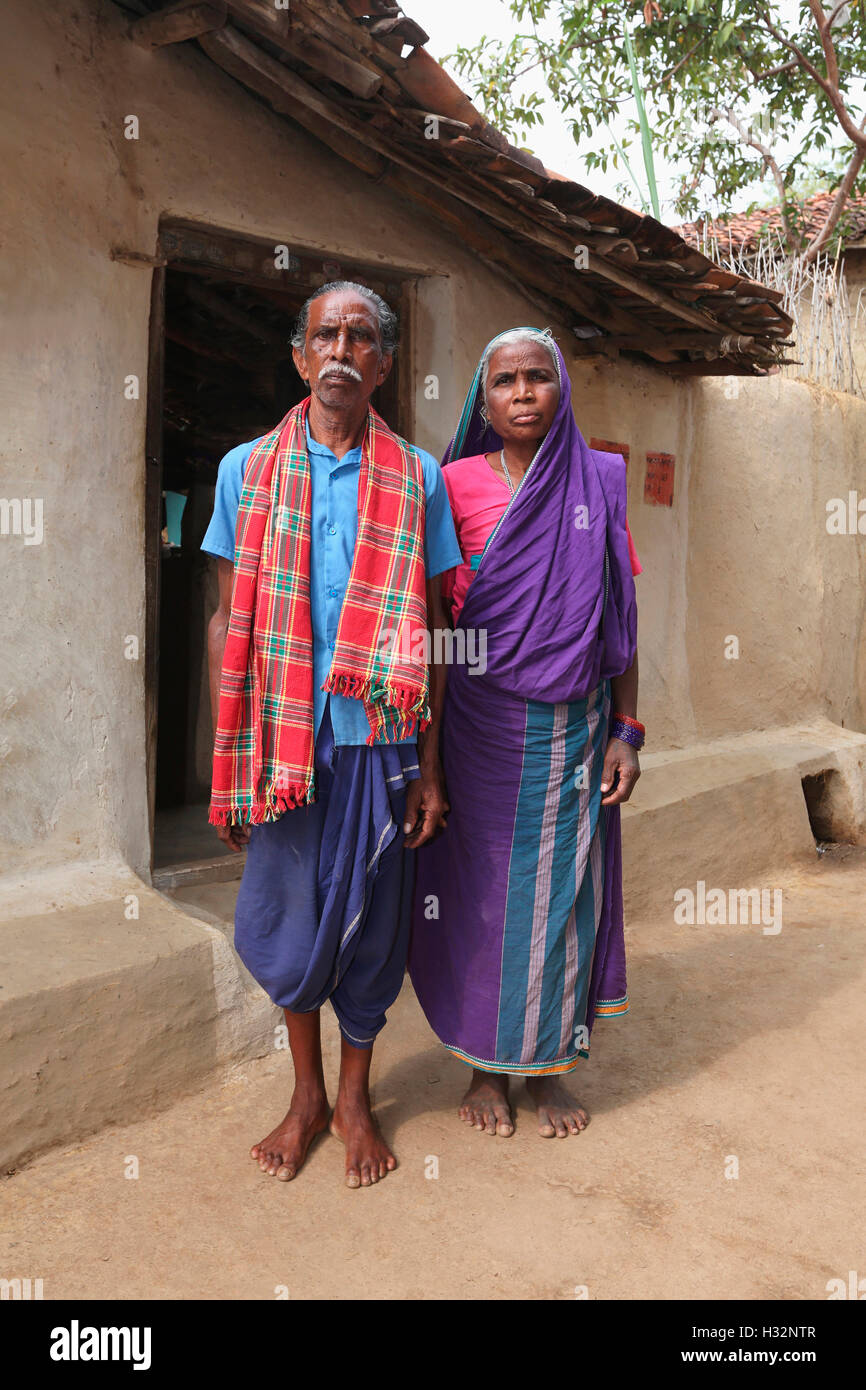 Traditional dress maharashtra hi-res stock photography and images - Alamy