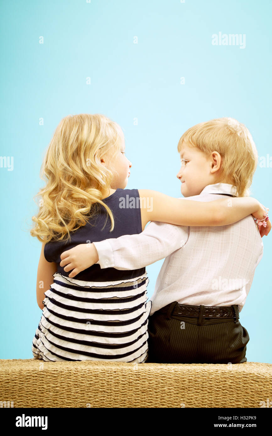 Kids couple romance boy girl hi-res stock photography and images - Alamy