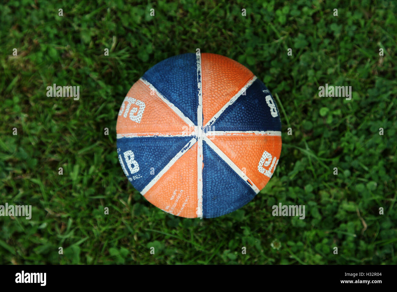 Basket ball top view Stock Photo - Alamy
