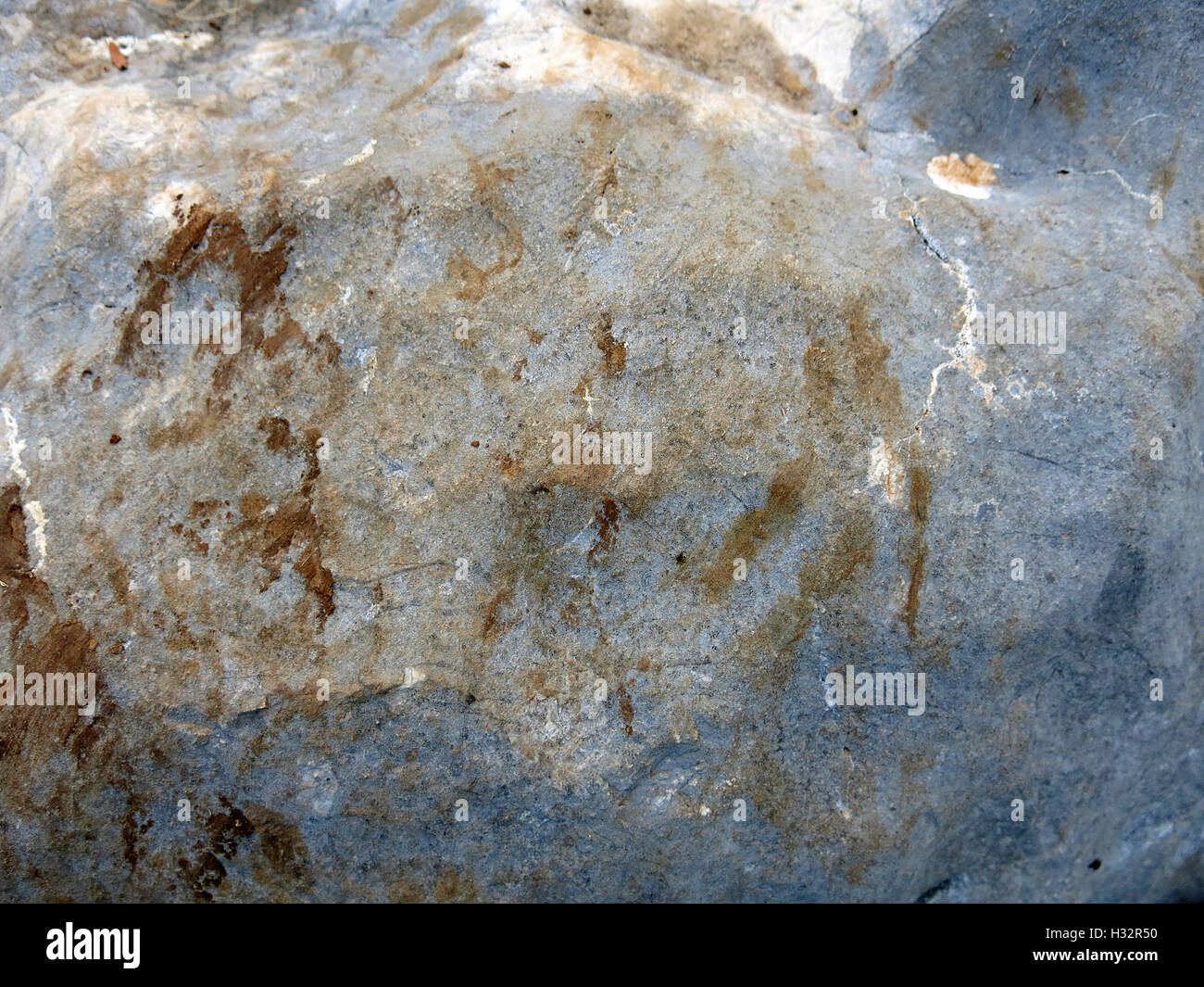 Grey rock stone hi-res stock photography and images - Alamy