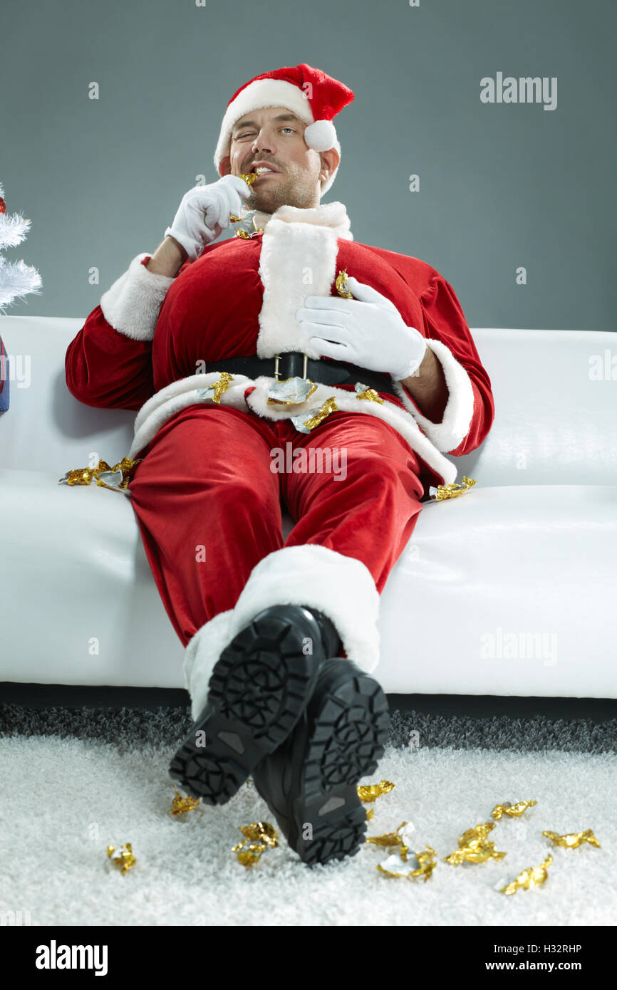 Guzzling hi-res stock photography and images - Alamy