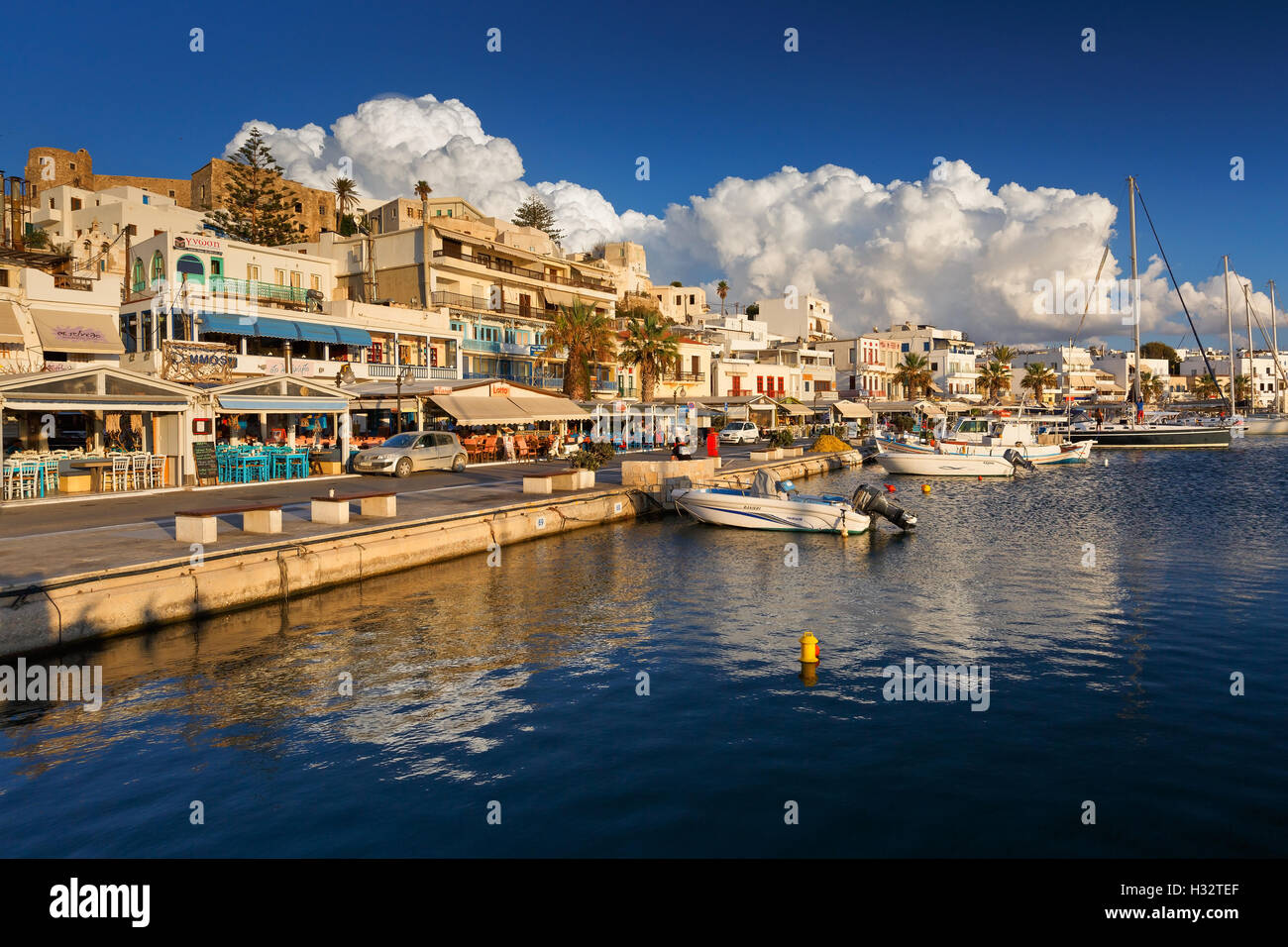 Restaurants and coffee shops at the seafront of Naxos town Stock Photo ...