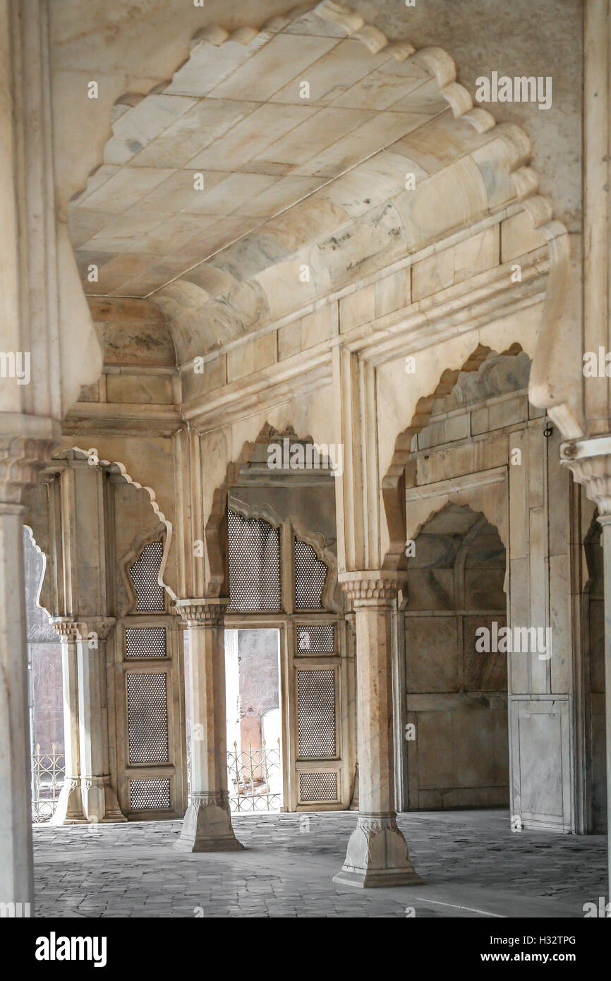 Columns and arches in a Badshahi Mosque in Lahore Pakistan Stock Photo ...