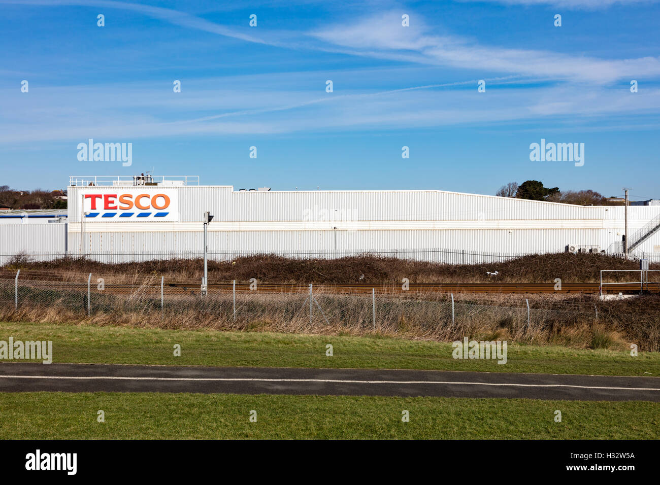 Tesco travel hi-res stock photography and images - Alamy