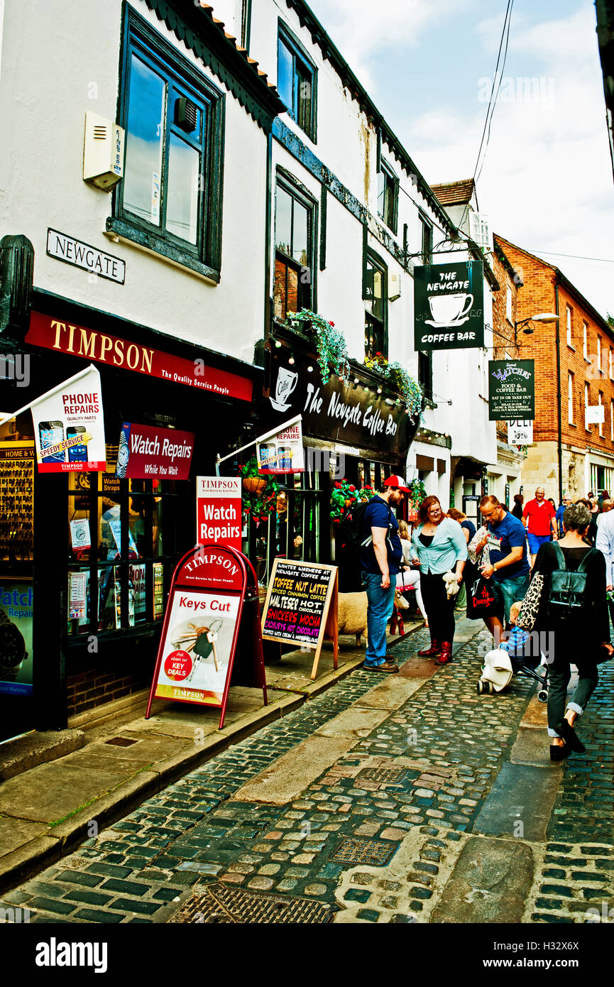 Newgate hi-res stock photography and images - Alamy