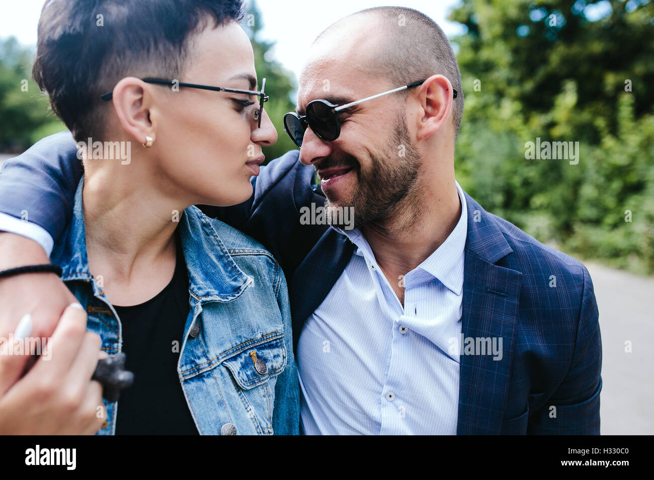 Man woman meet street casual hi-res stock photography and images - Alamy