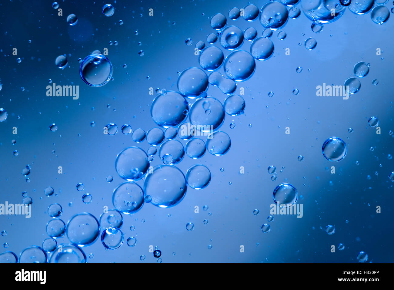 Bubbly effect hi-res stock photography and images - Alamy