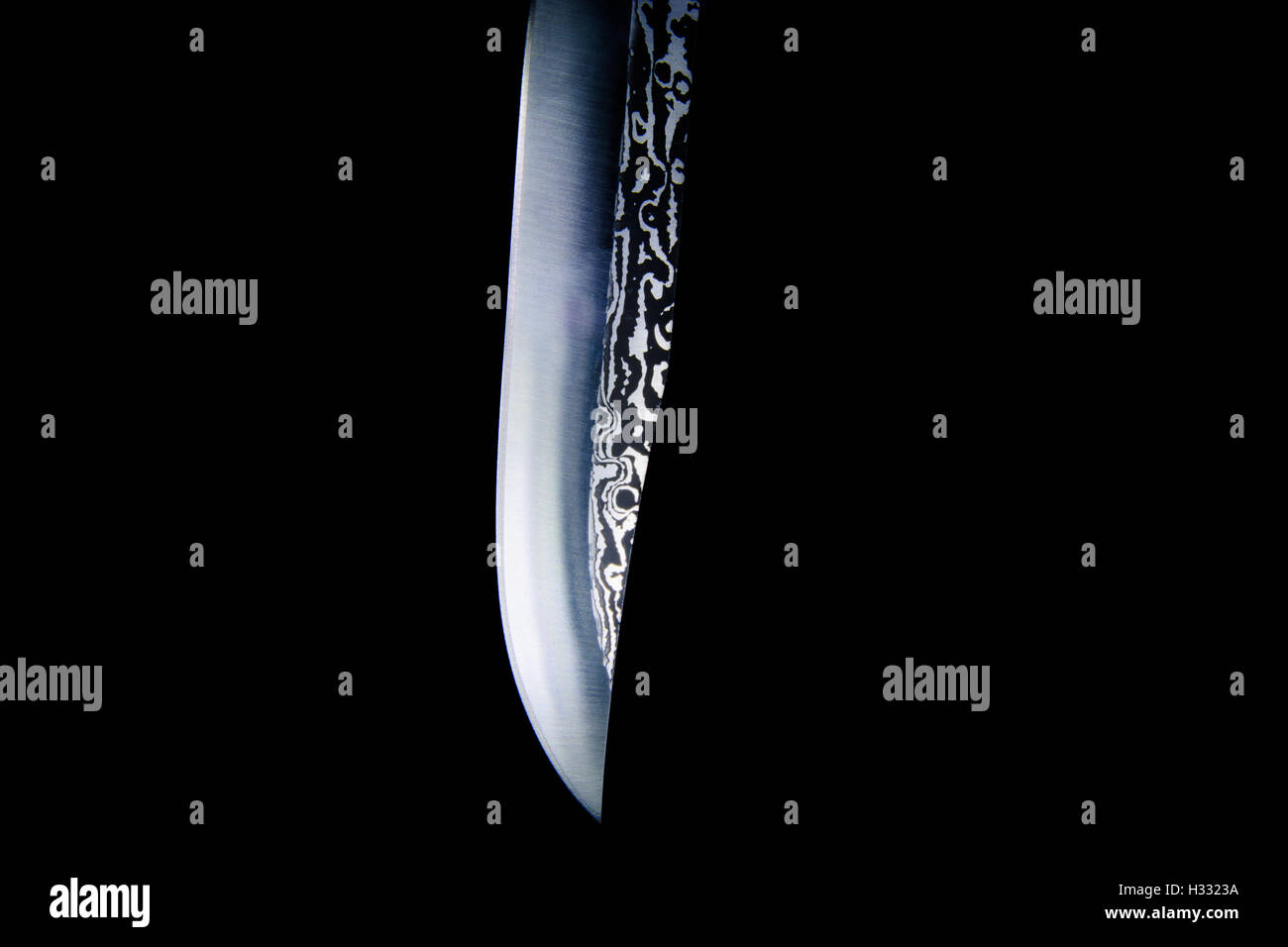 Black blade knife hi-res stock photography and images - Alamy