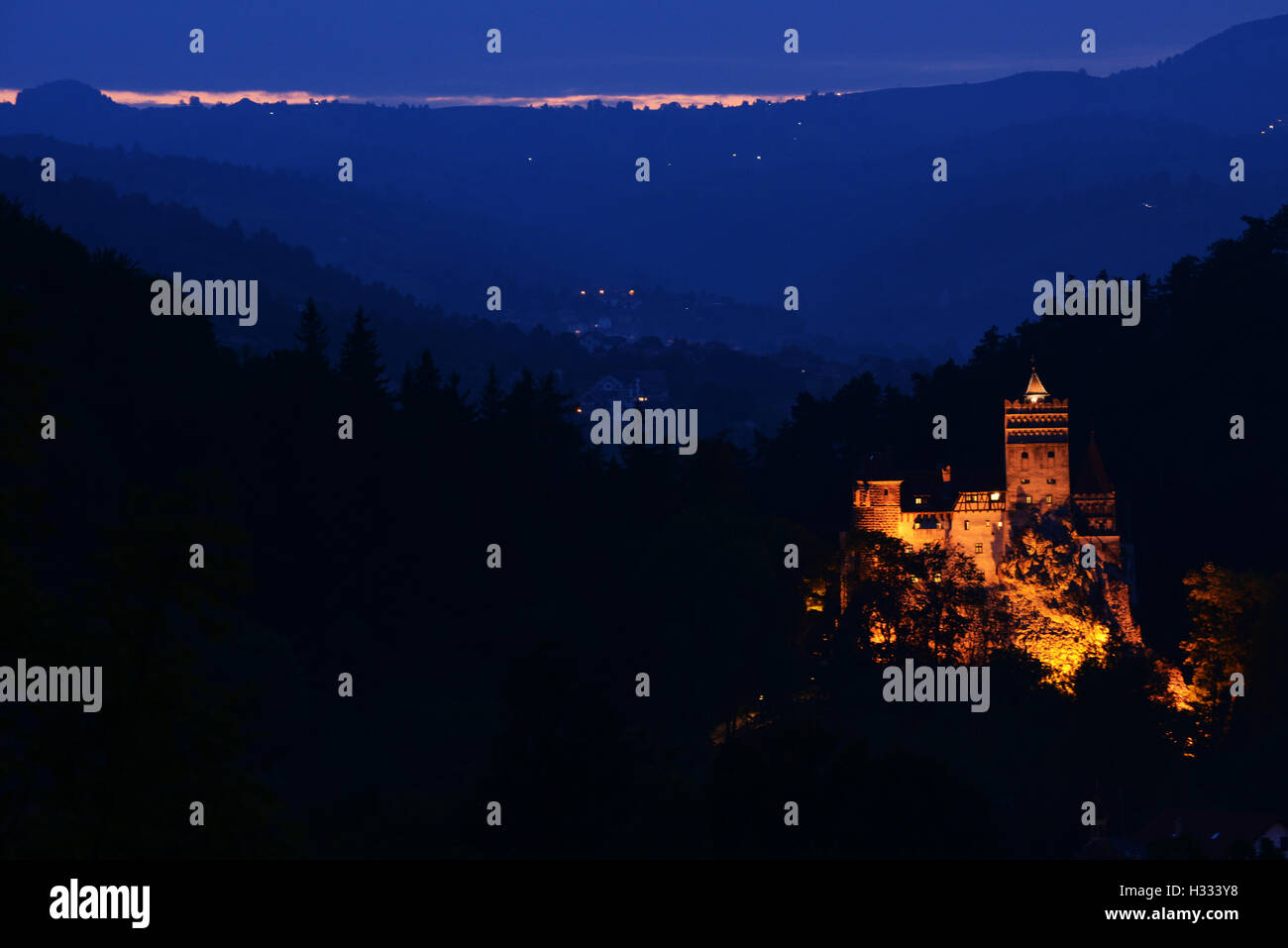 Bran castle transylvania romania hi-res stock photography and images ...