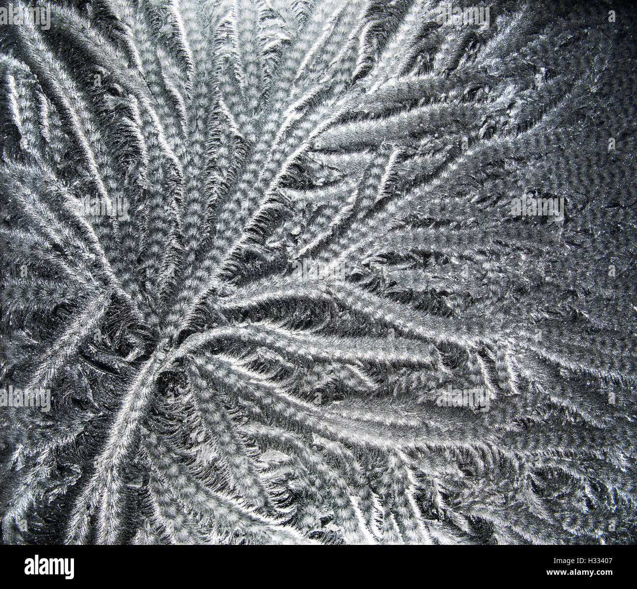 Frost on the window hi-res stock photography and images - Alamy