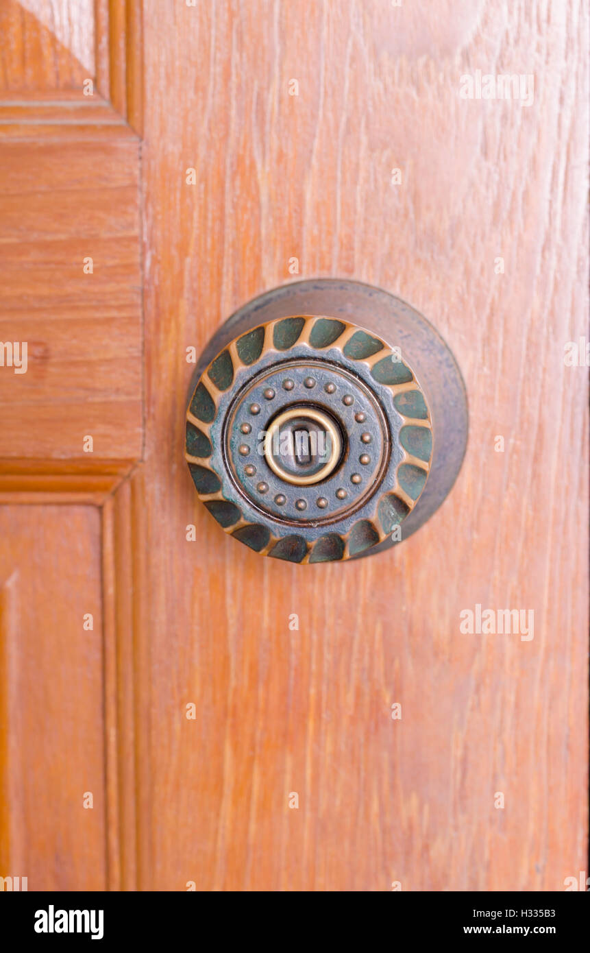 door knob and key hole Stock Photo - Alamy