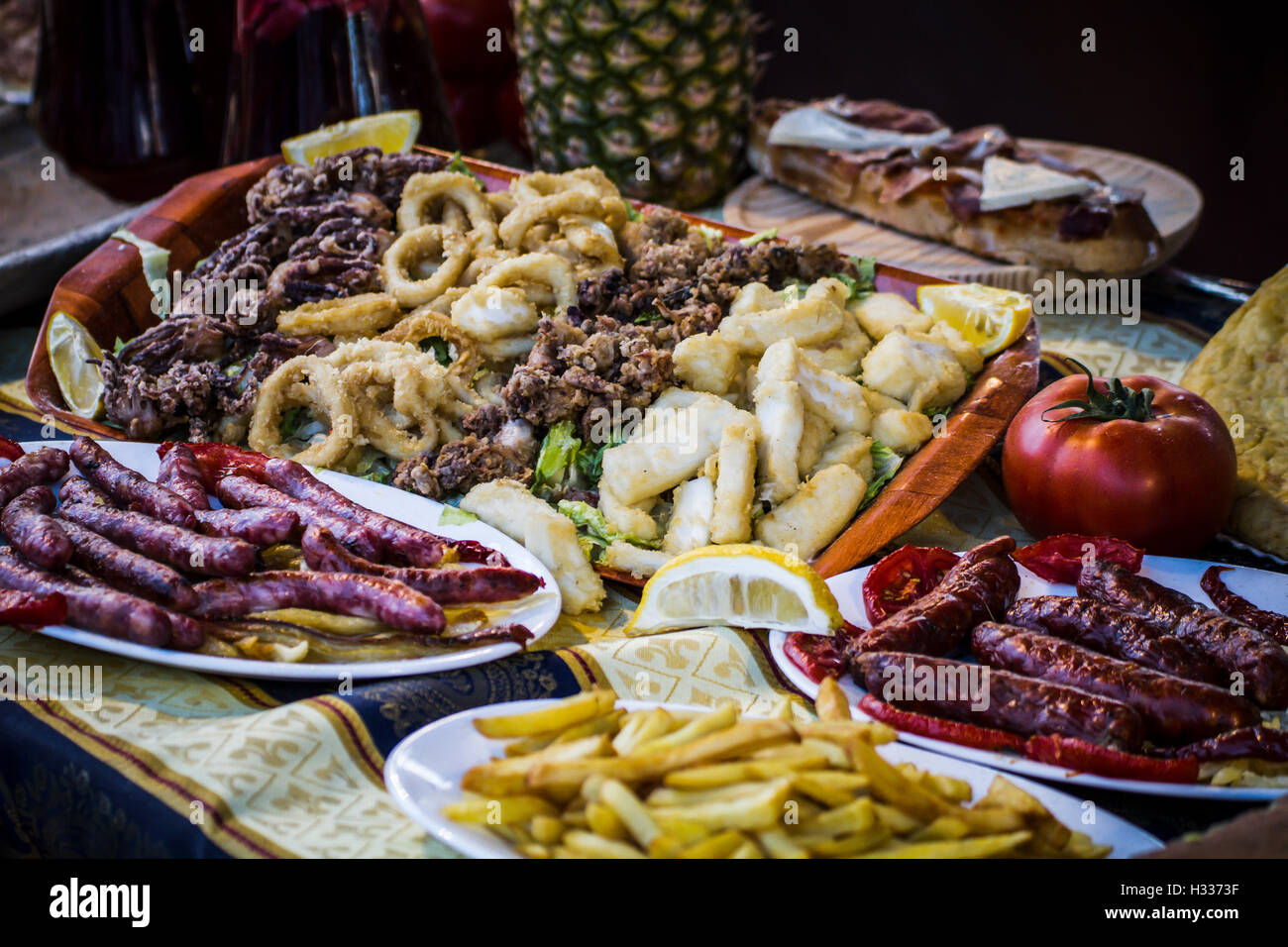 Mediterranean food plates, European cuisine, medieval fair in Sp Stock ...