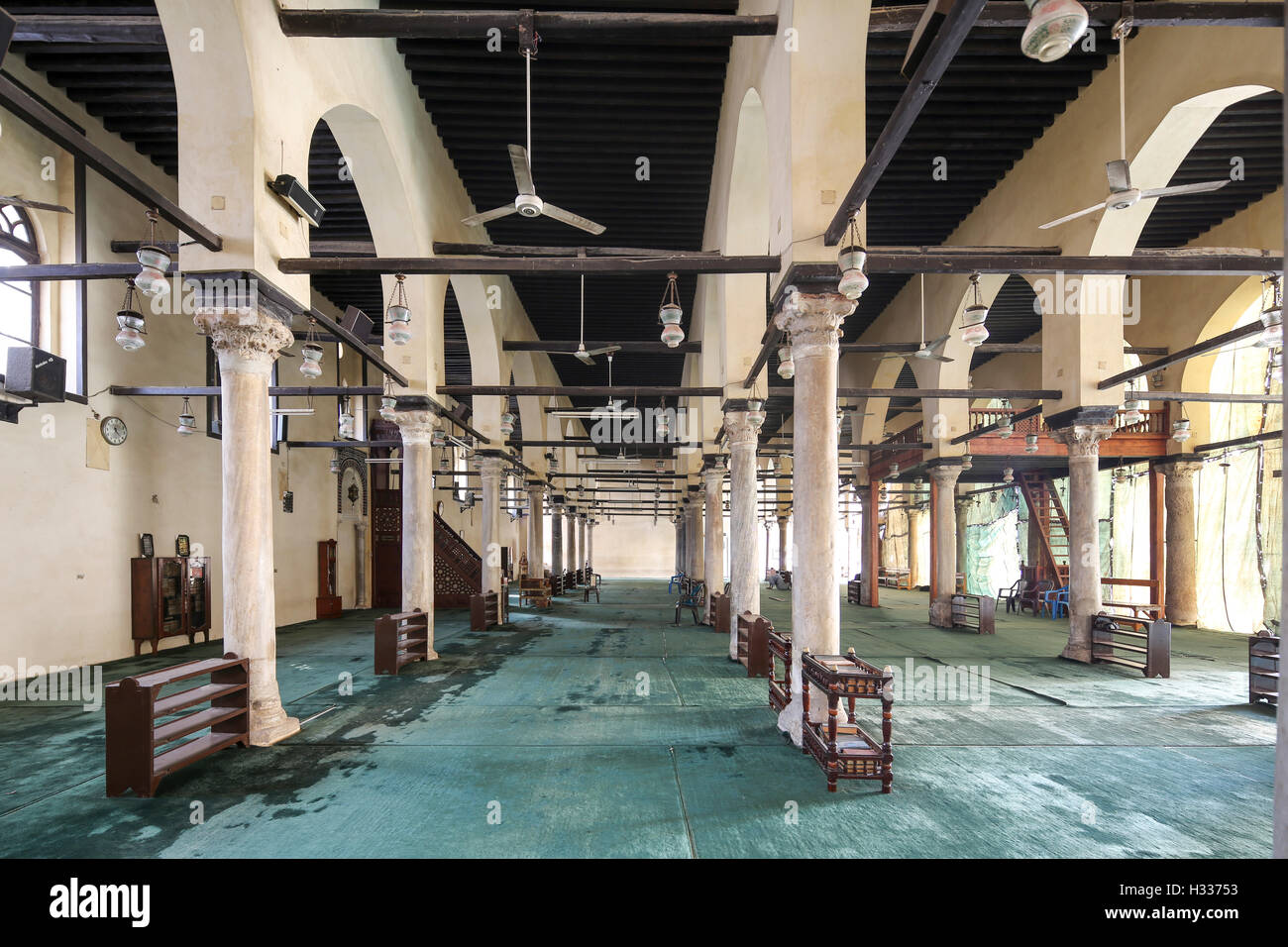 Prayer hall hi-res stock photography and images - Alamy