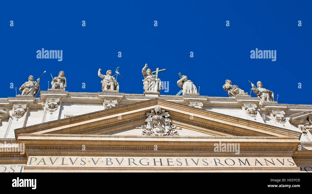 Statues on the top of st peters basilica hi-res stock photography and ...