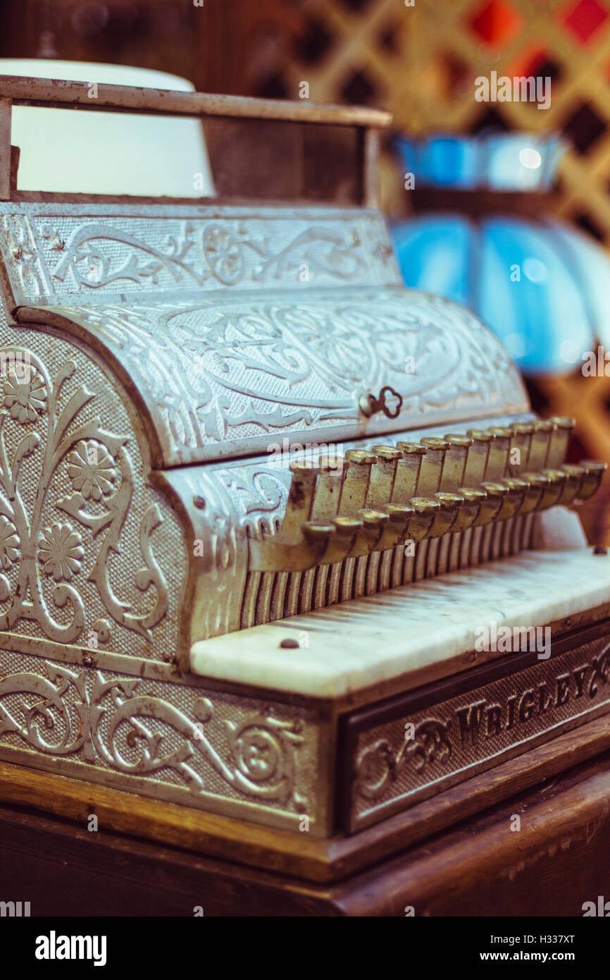 Dusty old cash register hi-res stock photography and images - Alamy