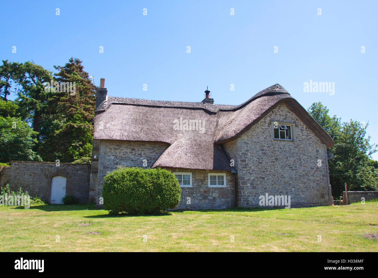 Traditional houses and pastoral hi-res stock photography and images - Alamy