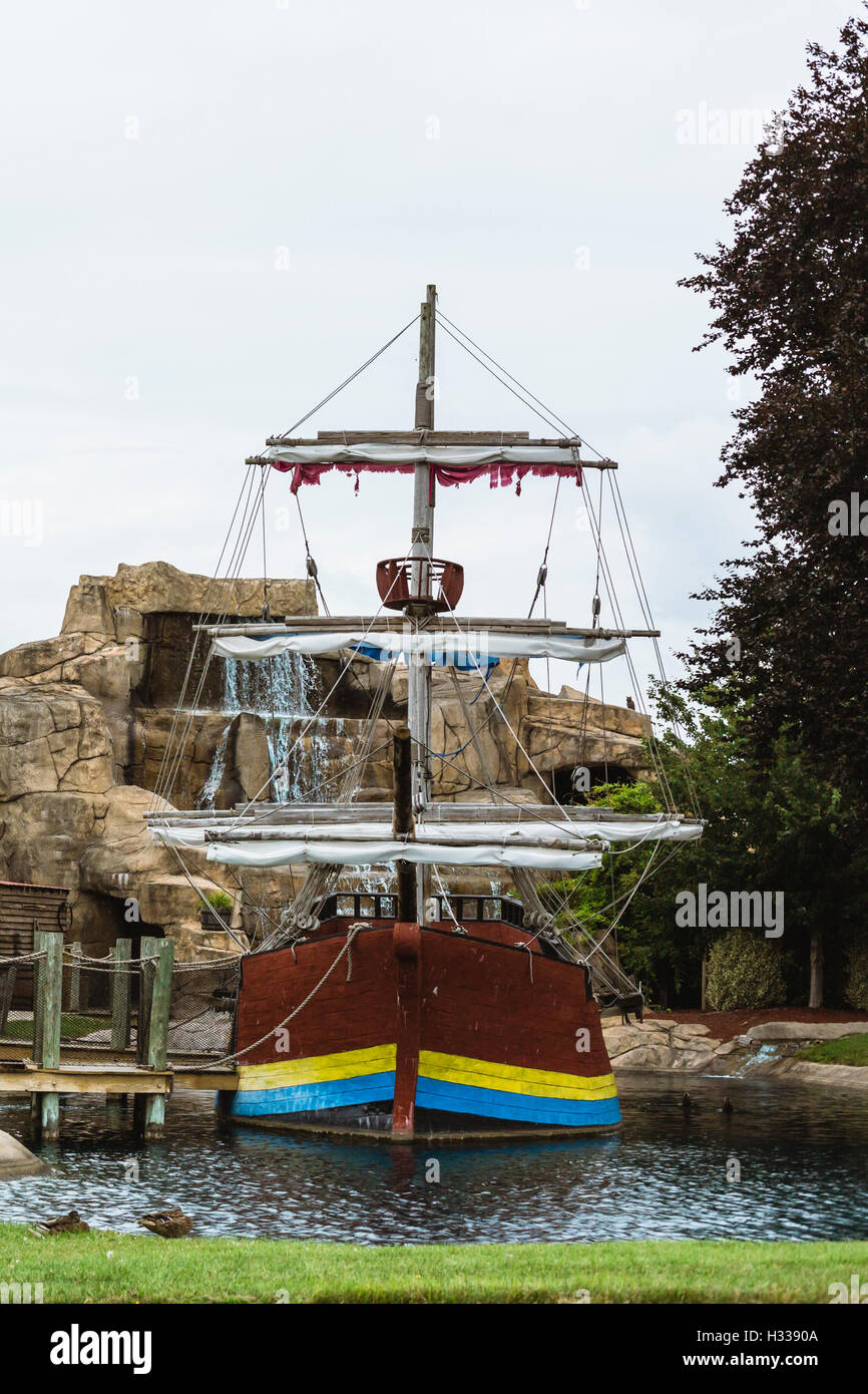 pirate ship in amusement park Stock Photo - Alamy