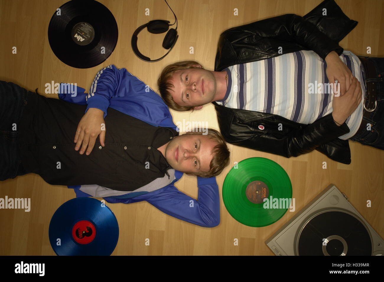 Disc jockey twins, 29 Stock Photo - Alamy