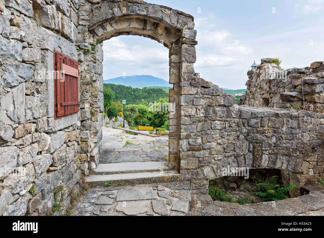 View thru the stone arch Stock Photo - Alamy