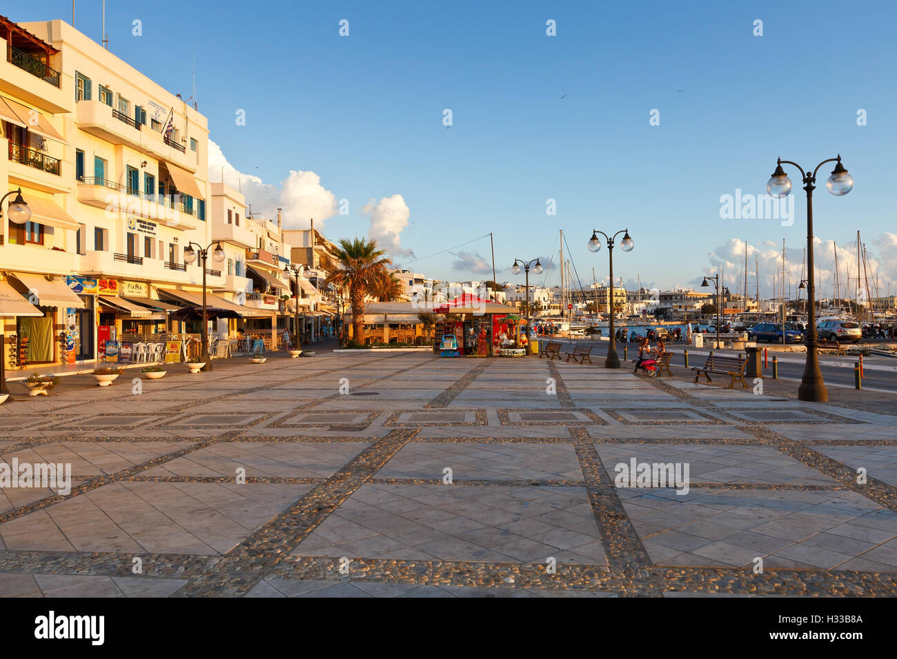 Restaurants and coffee shops at the seafront of Naxos town Stock Photo ...