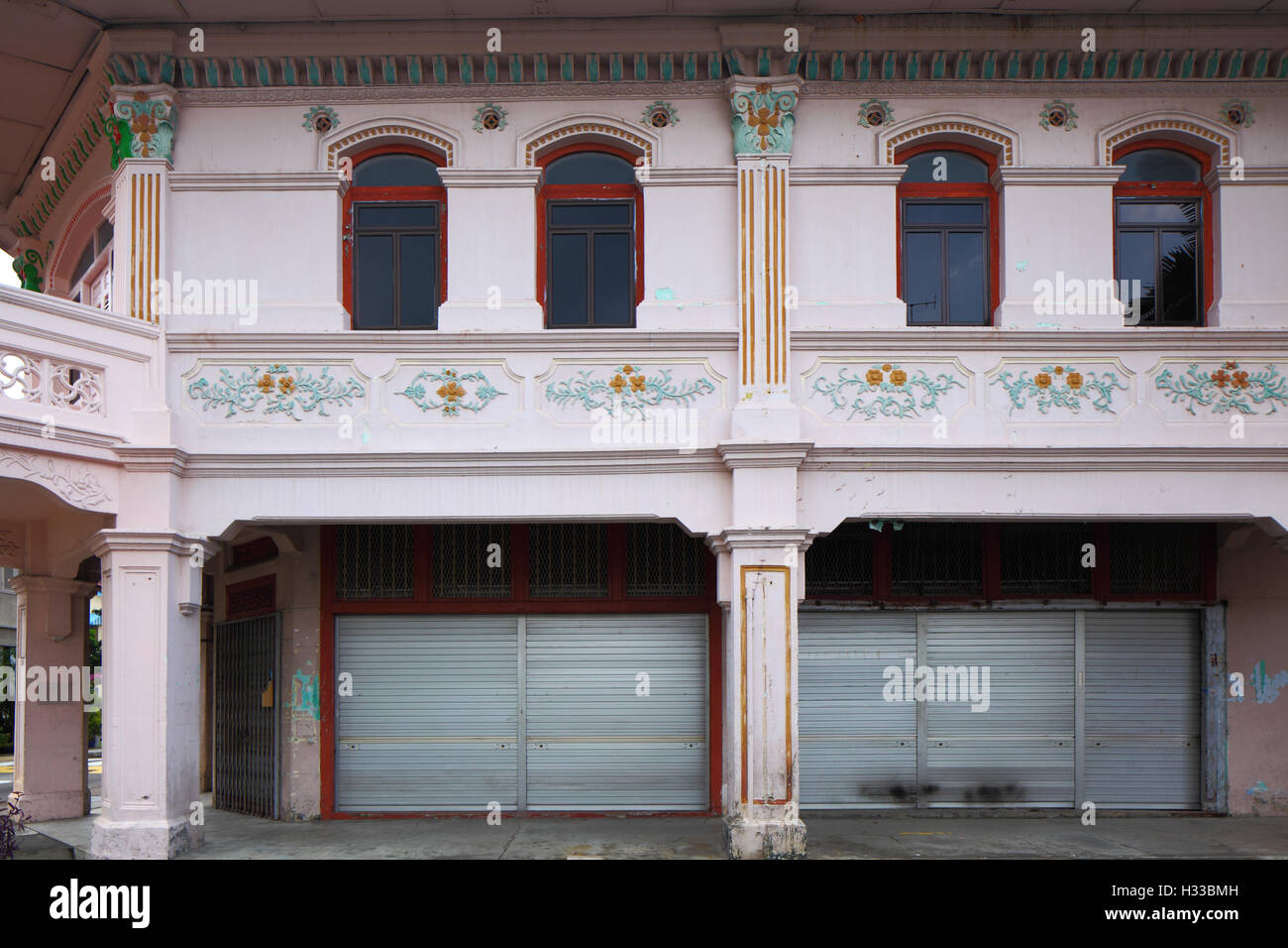 Shop house in Singapore Stock Photo - Alamy