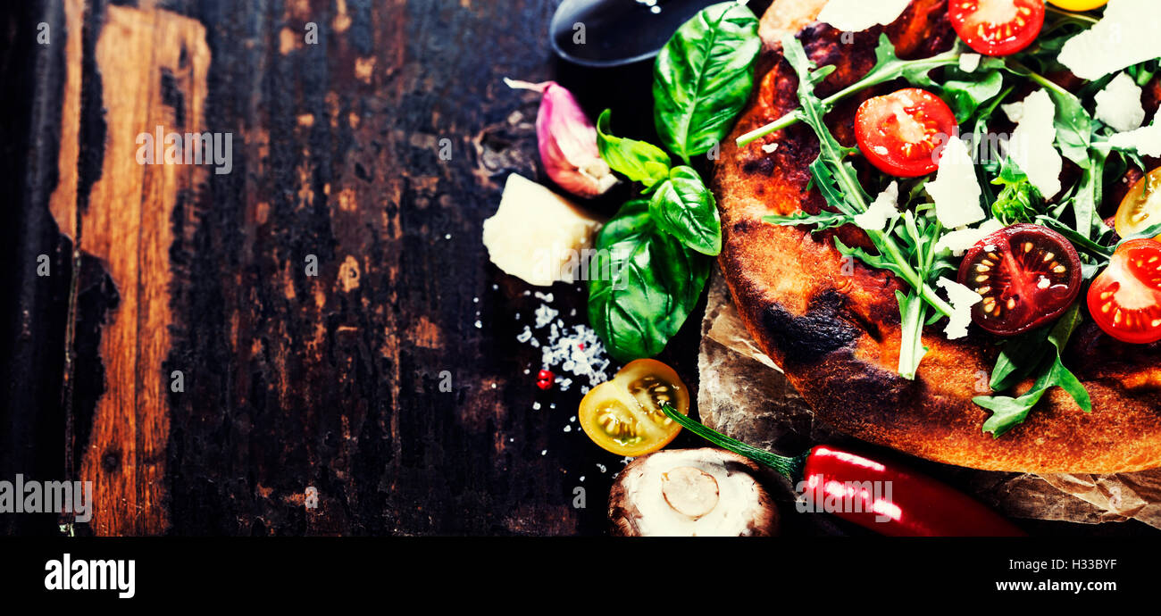 pizza and fresh italian ingredients Stock Photo - Alamy