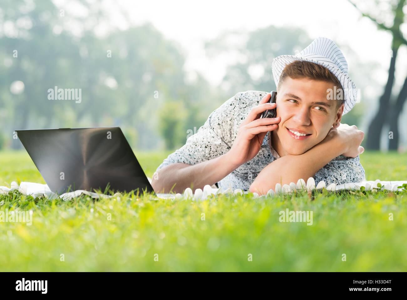 young man with a cell phone Stock Photo - Alamy