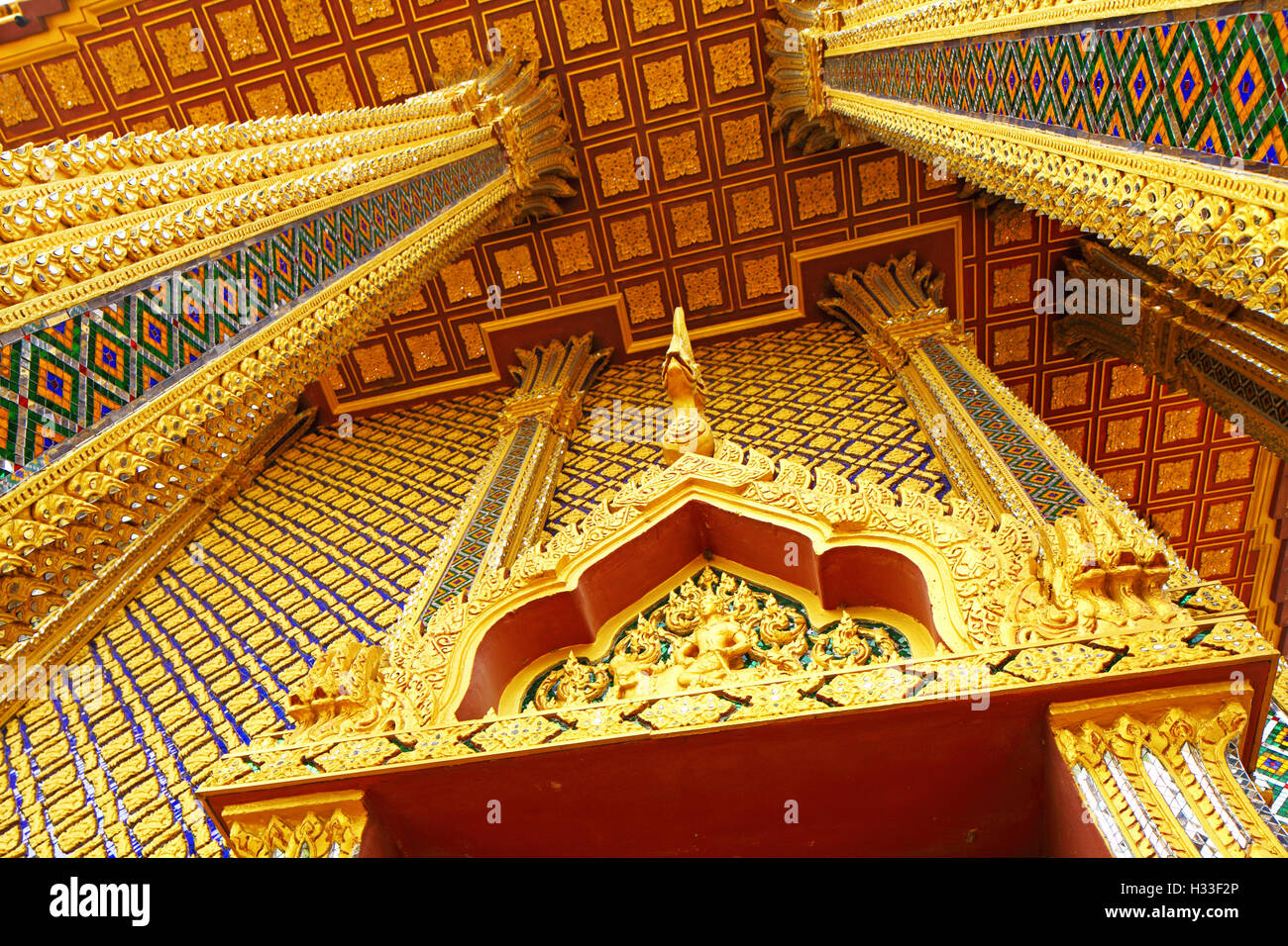 Thai pillar design hi-res stock photography and images - Alamy