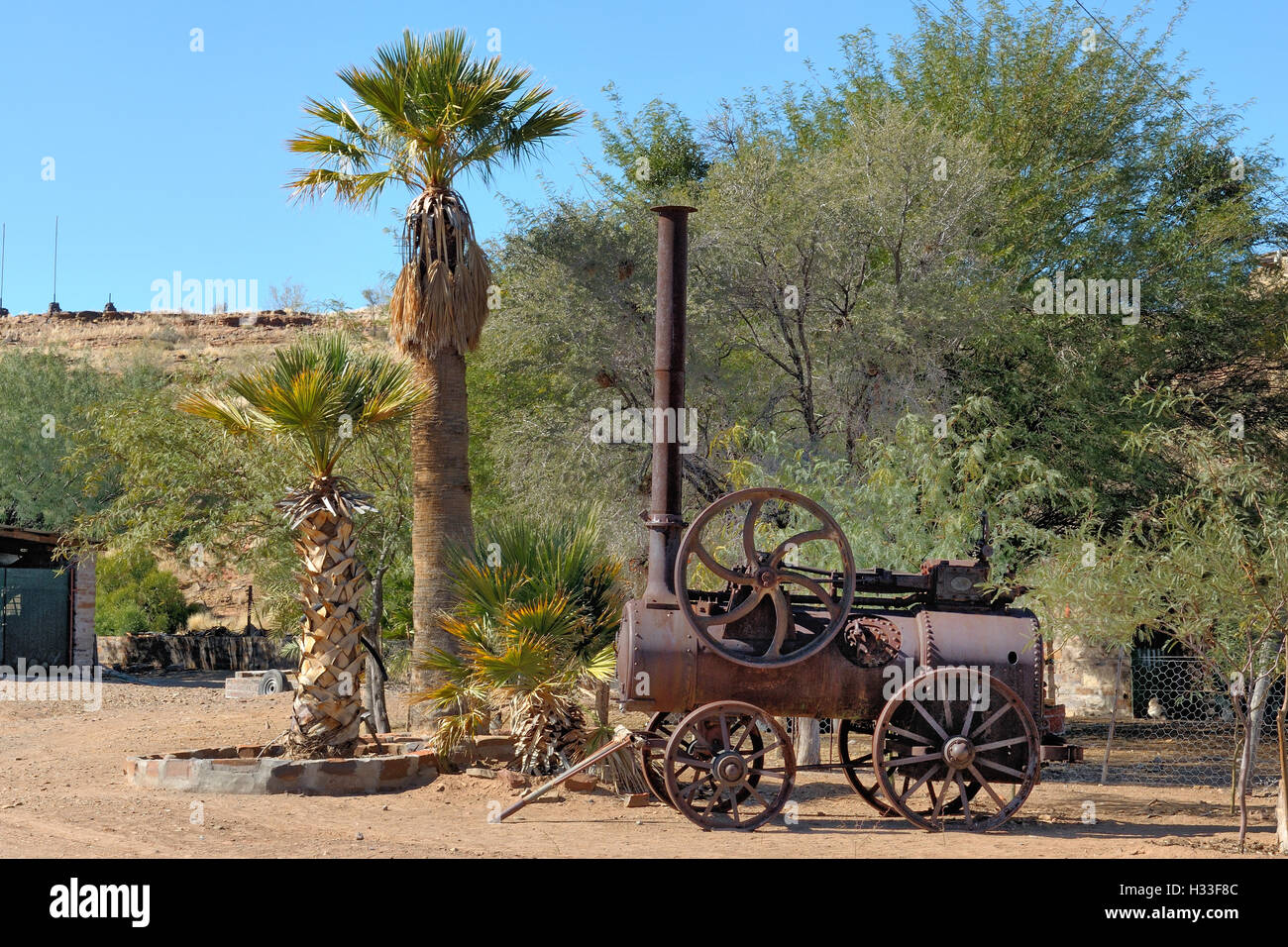 Portable steam engine Stock Photo - Alamy