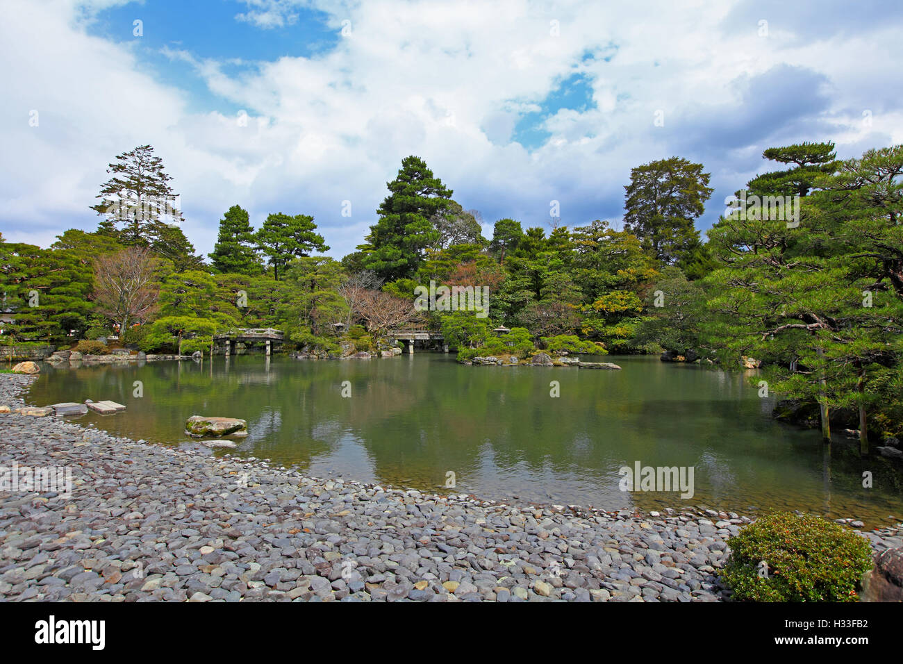 Japanese style garden Stock Photo - Alamy