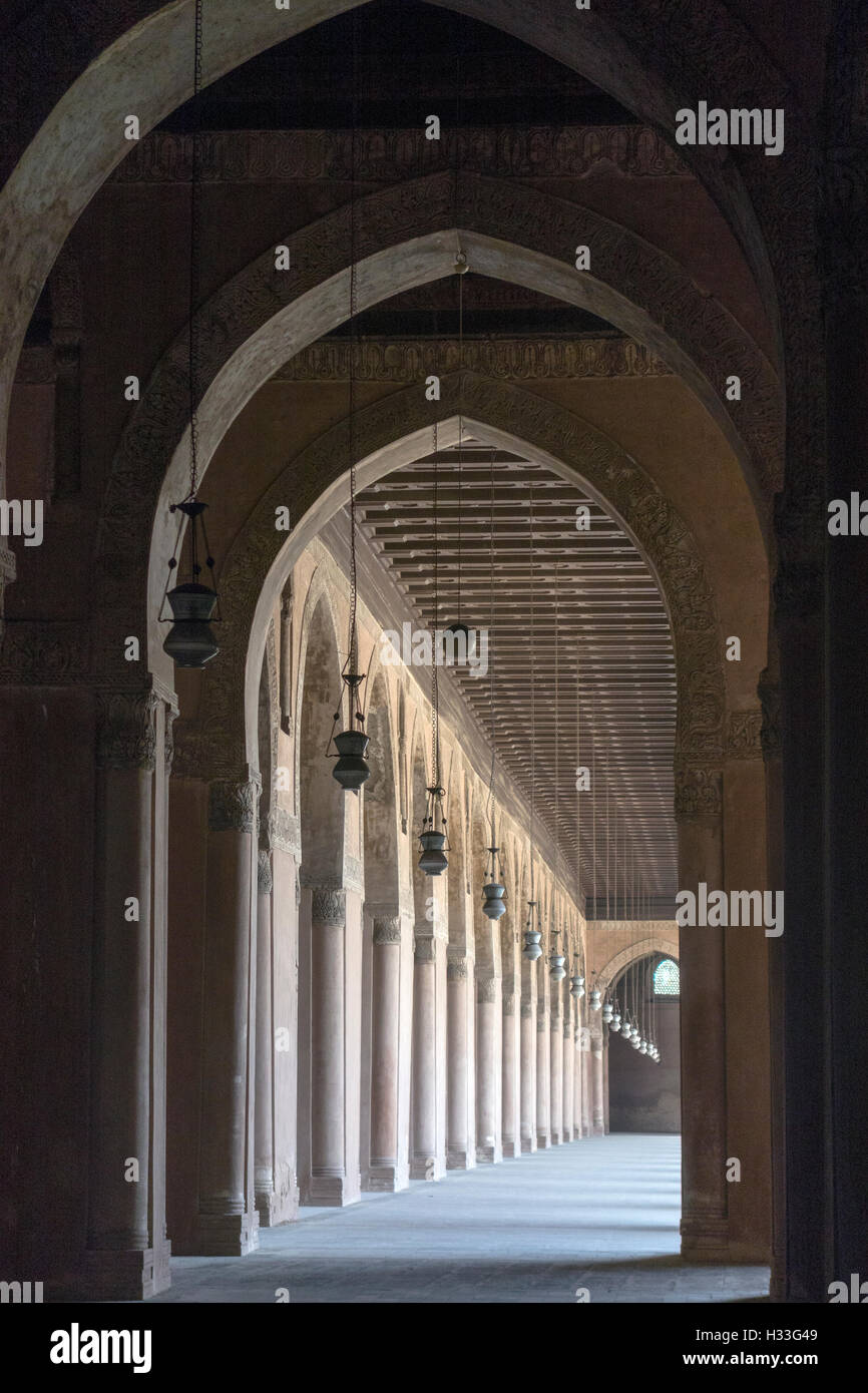 Islamic golden age hi-res stock photography and images - Alamy