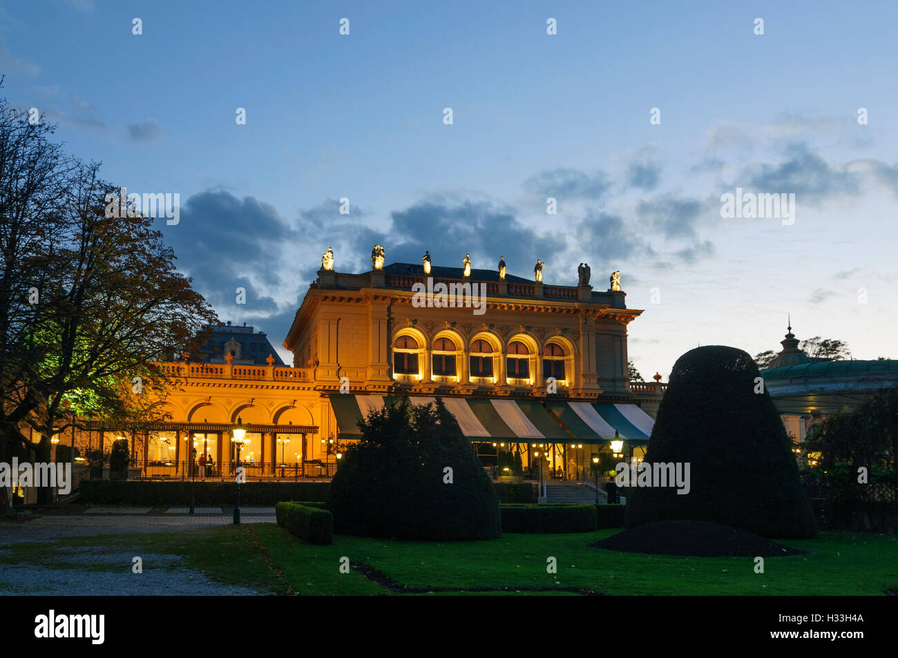 Stadtpark hi-res stock photography and images - Alamy