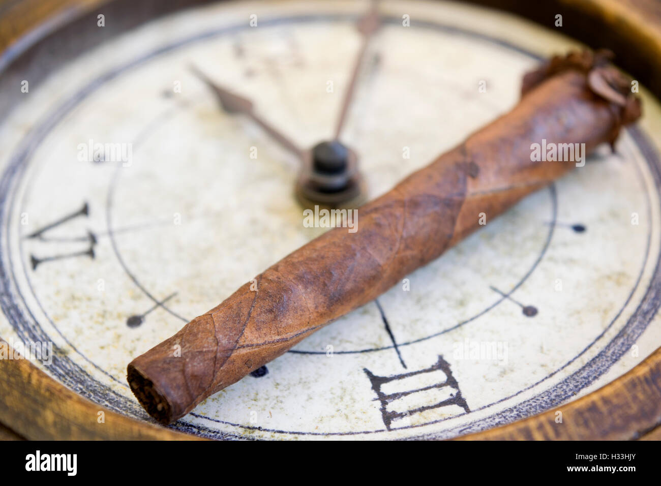 Cigarette treatment hi-res stock photography and images - Alamy