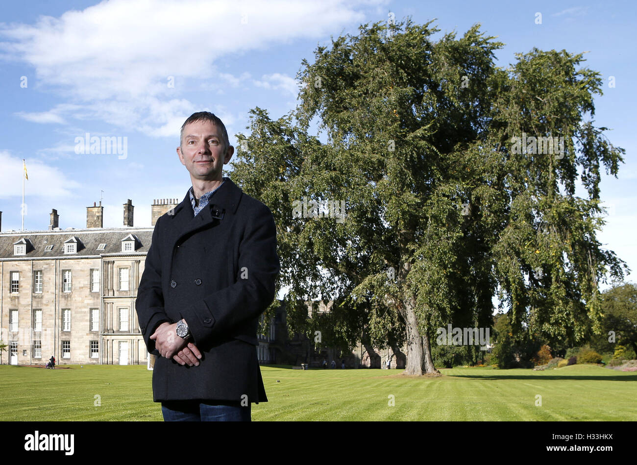 Royal residence edinburgh hi-res stock photography and images - Alamy