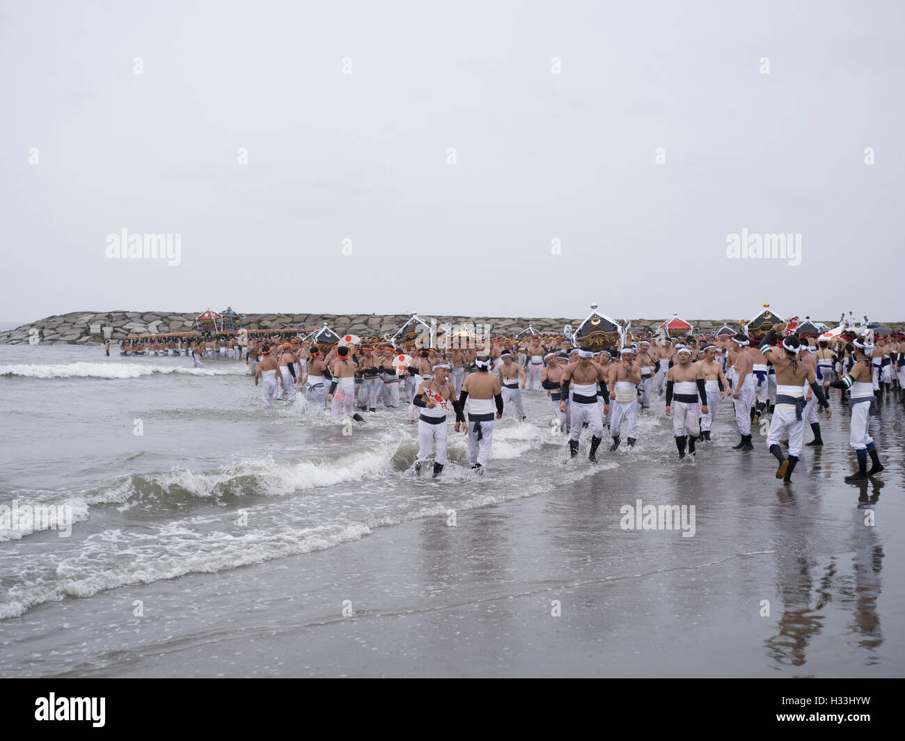 Hadaka hi-res stock photography and images - Alamy